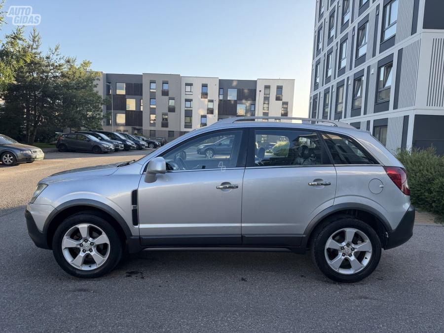 Opel Antara 2008 in Vilnius, with an engine capacity of 2.00 L and mileage of 295 thousand km for 2900 €, photo 5 on AUTOMOTO.COM.LV