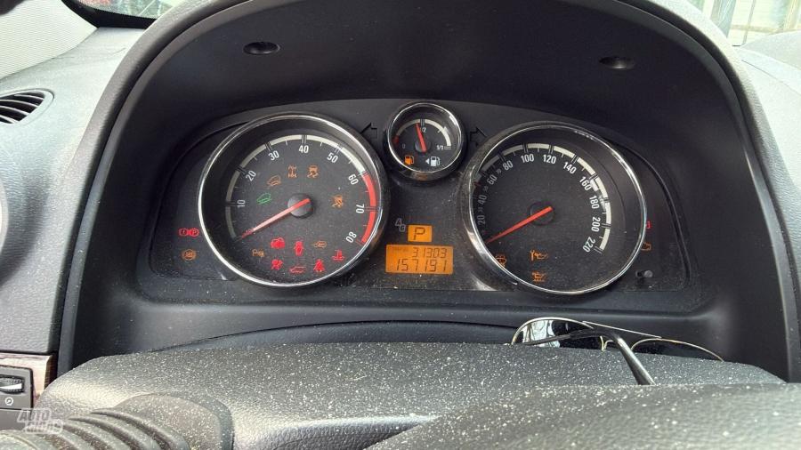Opel Antara 2008 Ariogala, ar dzinēja tilpumu 3.20 L un nobraukumu 150 tūkst. km par 2500 €, foto 7 vietnē AUTOMOTO.COM.LV