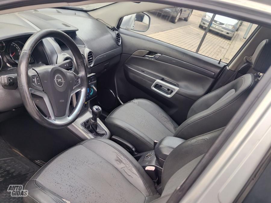 Opel Antara 2008 Viļņa, ar dzinēja tilpumu 2.00 L un nobraukumu 299 tūkst. km par 1750 €, foto 9 vietnē AUTOMOTO.COM.LV