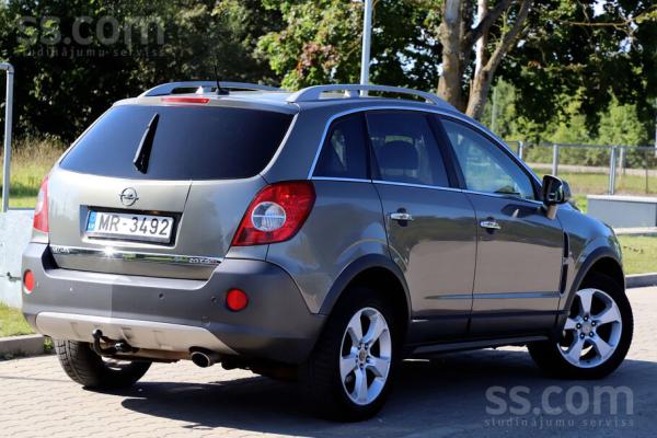 Opel Antara 2008 Tukums, ar dzinēja tilpumu 2.00 L un nobraukumu 355 tūkst. km par 3500 €, foto 5 vietnē AUTOMOTO.COM.LV