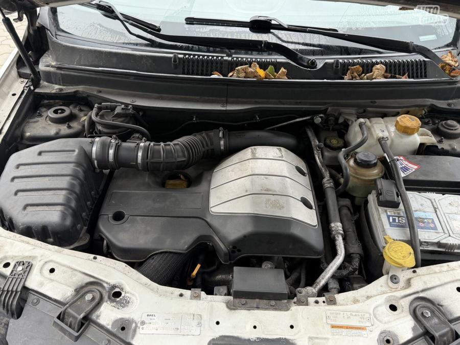 Opel Antara 2008 Viļņa, ar dzinēja tilpumu 2.20 L un nobraukumu 288 tūkst. km par 2450 €, foto 12 vietnē AUTOMOTO.COM.LV