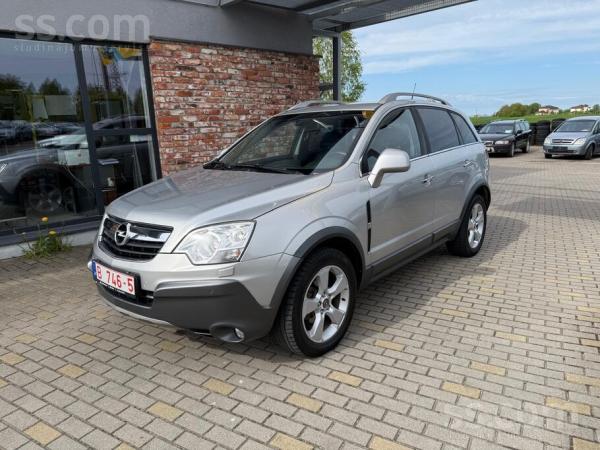 Opel Antara 2009 in Talsi, with an engine capacity of 3.20 L and mileage of 181 thousand km for 4970 €, photo 1 on AUTOMOTO.COM.LV
