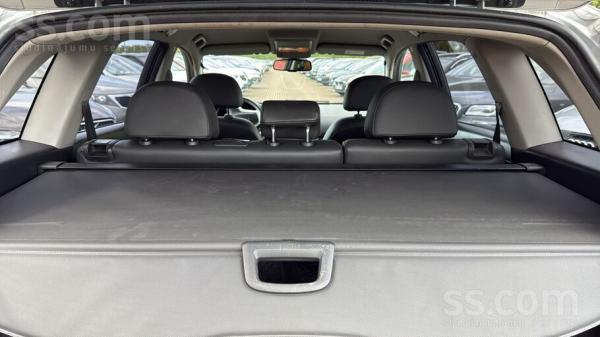 Opel Antara 2009 in Talsi, with an engine capacity of 3.20 L and mileage of 181 thousand km for 4970 €, photo 2 on AUTOMOTO.COM.LV