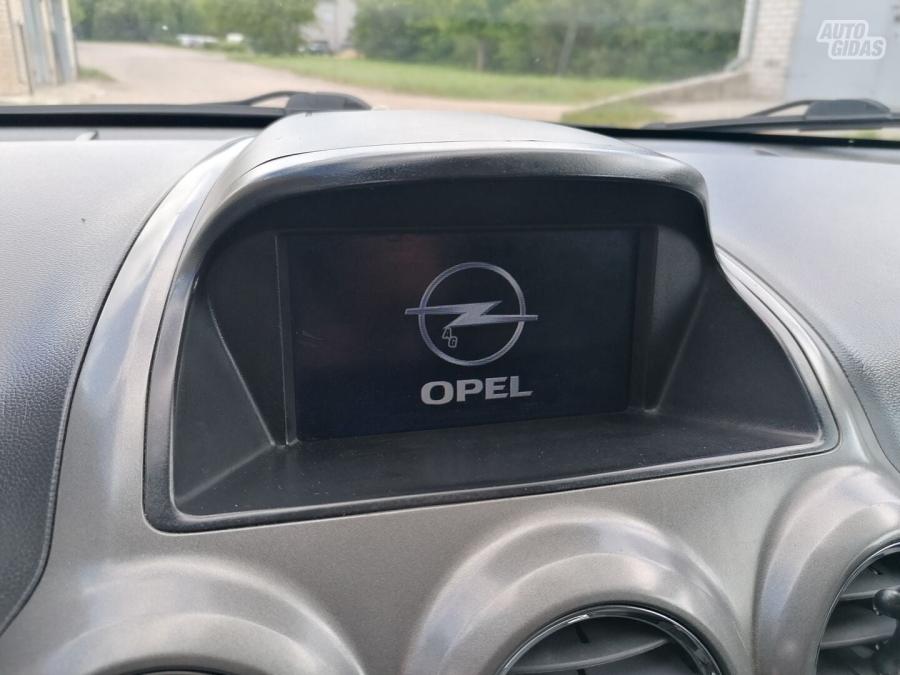 Opel Antara 2009 in Moletai, with an engine capacity of 2.00 L and mileage of 37 thousand km for 1650 €, photo 15 on AUTOMOTO.COM.LV