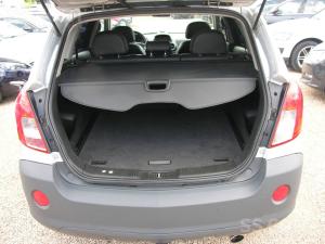 Opel Antara 2011 in Riga, with an engine capacity of 2.20 L and mileage of 0 thousand km for 4950 €, photo 6 on AUTOMOTO.COM.LV