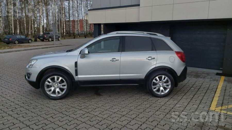 Opel Antara 2012 in Riga, with an engine capacity of 2.20 L and mileage of 135 thousand km for 5500 €, photo 26 on AUTOMOTO.COM.LV
