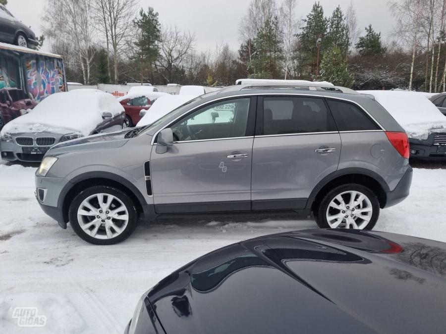 Opel Antara 2012 in Ukmerge, with an engine capacity of 2.20 L and mileage of 139 thousand km for 5790 €, photo 3 on AUTOMOTO.COM.LV