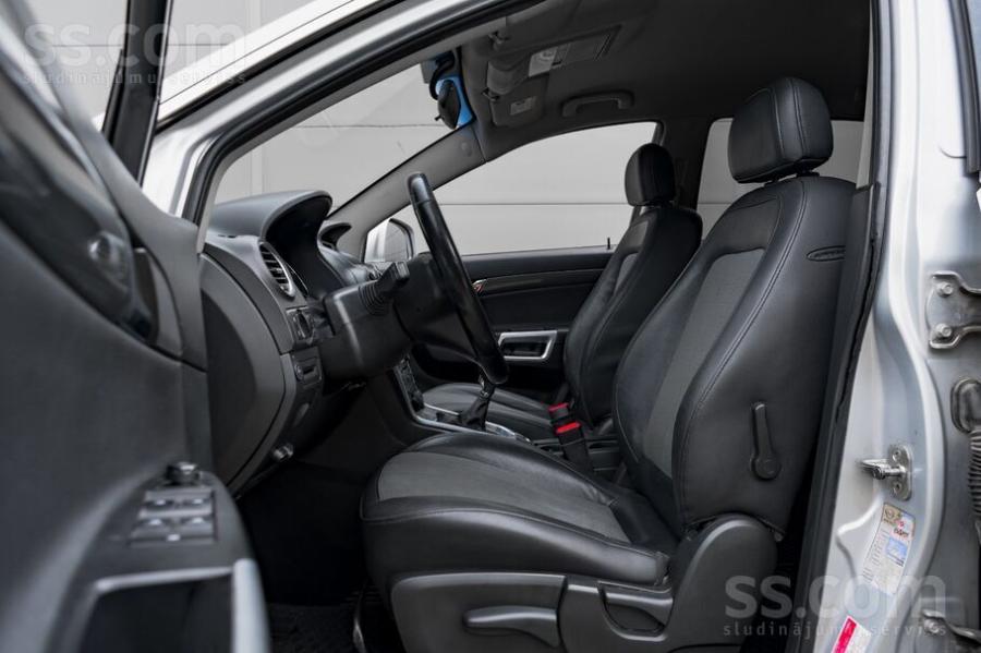Opel Antara 2012 Rīga, ar dzinēja tilpumu 2.40 L un nobraukumu 216 tūkst. km par 4150 €, foto 10 vietnē AUTOMOTO.COM.LV