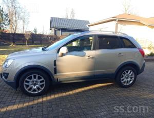 Opel Antara 2012 in Riga, with an engine capacity of 2.20 L and mileage of 220 thousand km for 4450 €, photo 3 on AUTOMOTO.COM.LV