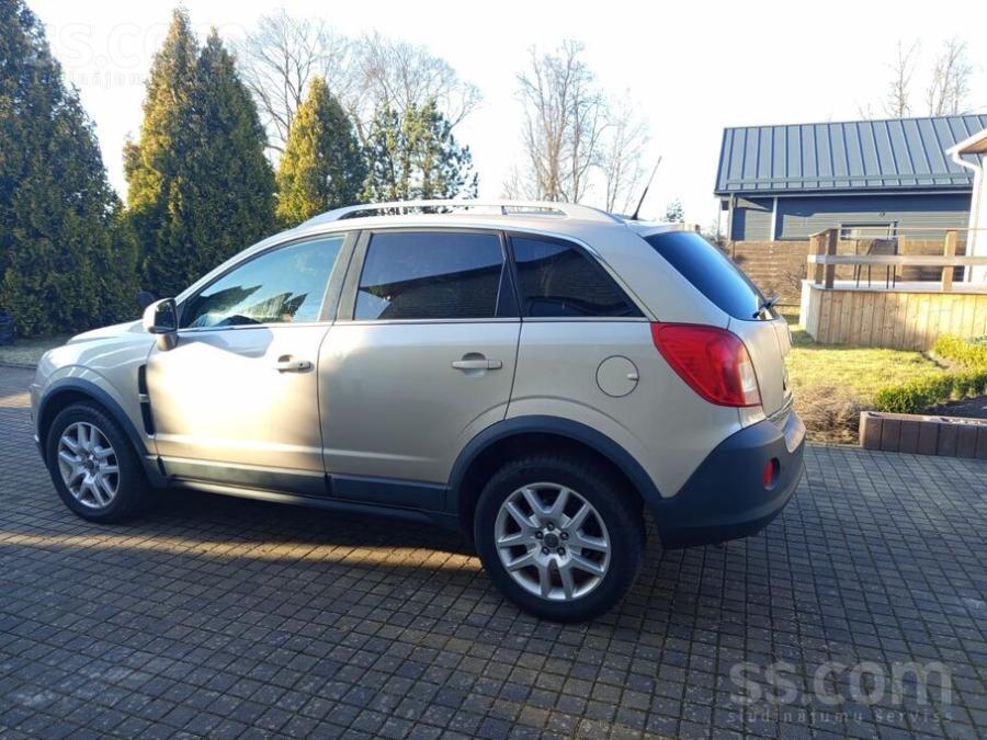 Opel Antara 2012 in Riga, with an engine capacity of 2.20 L and mileage of 220 thousand km for 4450 €, photo 6 on AUTOMOTO.COM.LV