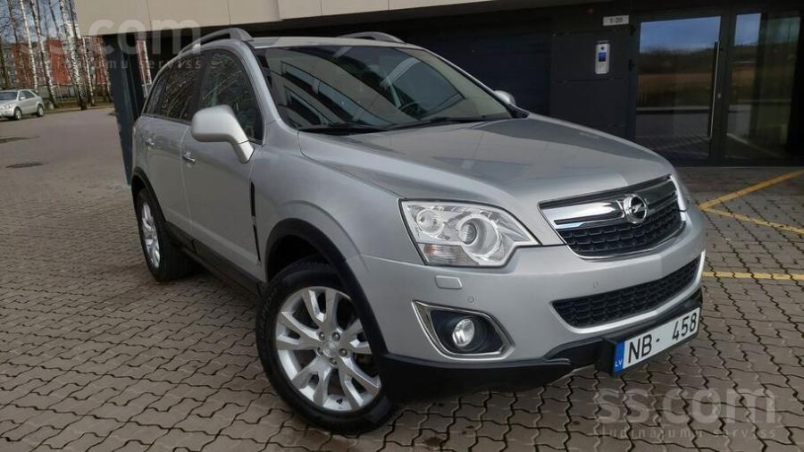 Opel Antara 2012 in Riga, with an engine capacity of 2.20 L and mileage of 135 thousand km for 4750 €, photo 1 on AUTOMOTO.COM.LV