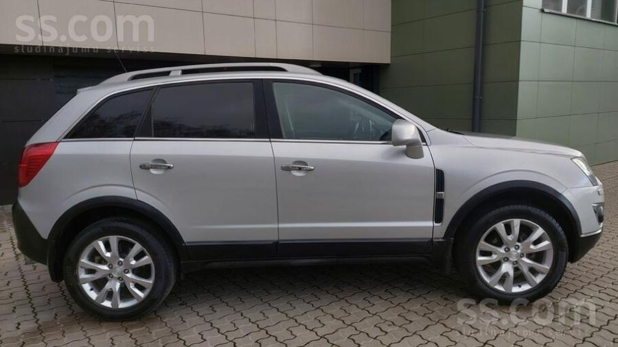 Opel Antara 2012 in Riga, with an engine capacity of 2.20 L and mileage of 135 thousand km for 4750 €, photo 10 on AUTOMOTO.COM.LV