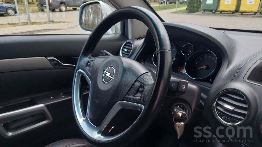 Opel Antara 2012 in Riga, with an engine capacity of 2.20 L and mileage of 135 thousand km for 4750 €, photo 16 on AUTOMOTO.COM.LV