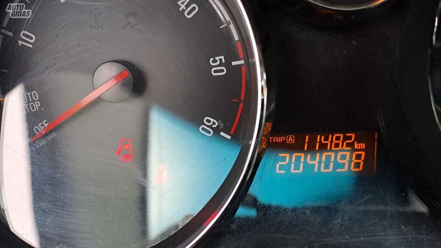 Opel Antara 2013 Viļņa, ar dzinēja tilpumu 2.20 L un nobraukumu 204 tūkst. km par 3650 €, foto 16 vietnē AUTOMOTO.COM.LV