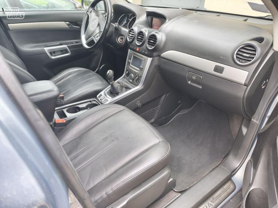 Opel Antara 2013 in Druskininkai, with an engine capacity of 2.20 L and mileage of 240 thousand km for 5200 €, photo 10 on AUTOMOTO.COM.LV