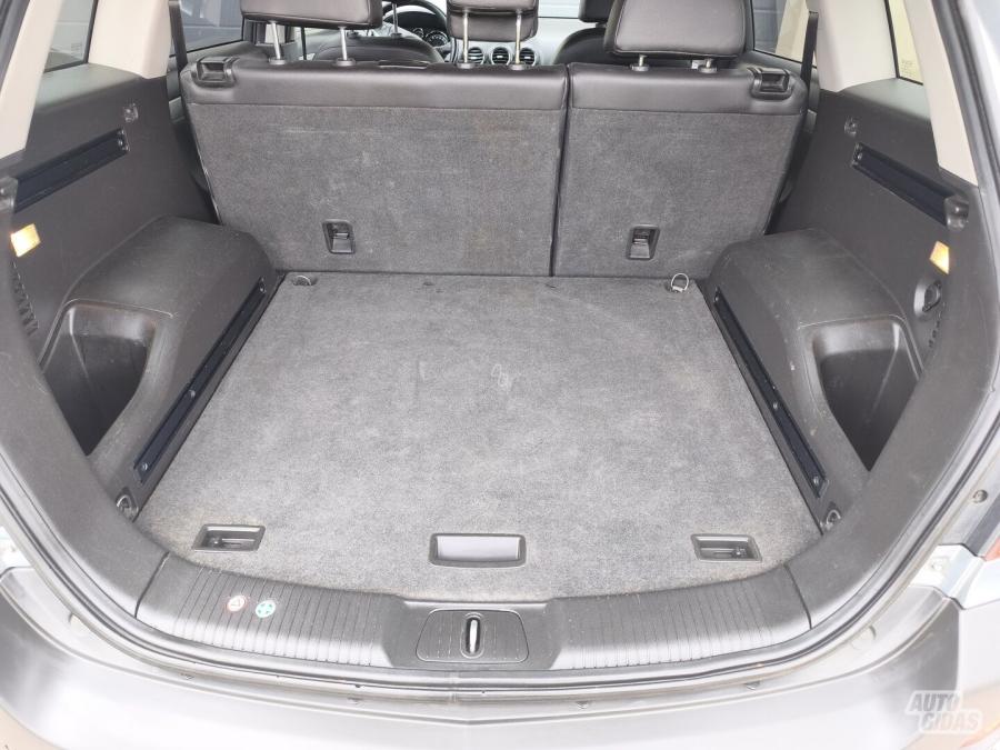 Opel Antara 2013 in Druskininkai, with an engine capacity of 2.20 L and mileage of 240 thousand km for 5200 €, photo 14 on AUTOMOTO.COM.LV