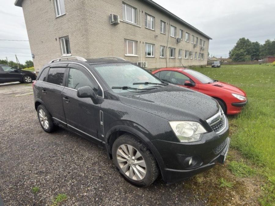 Opel Antara 2013 in Tallinn, with an engine capacity of 2.20 L and mileage of 220 thousand km for 6500 €, photo 12 on AUTOMOTO.COM.LV