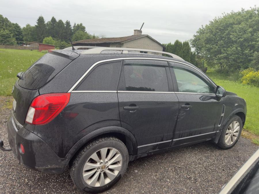 Opel Antara 2013 in Tallinn, with an engine capacity of 2.20 L and mileage of 220 thousand km for 6500 €, photo 10 on AUTOMOTO.COM.LV