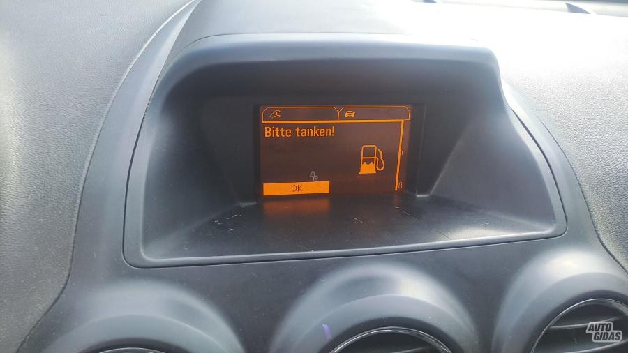 Opel Antara 2013 in Vilnius, with an engine capacity of 2.20 L and mileage of 205 thousand km for 4550 €, photo 12 on AUTOMOTO.COM.LV