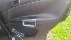 Opel Antara 2013 in Vilnius, with an engine capacity of 2.20 L and mileage of 205 thousand km for 4550 €, photo 16 on AUTOMOTO.COM.LV