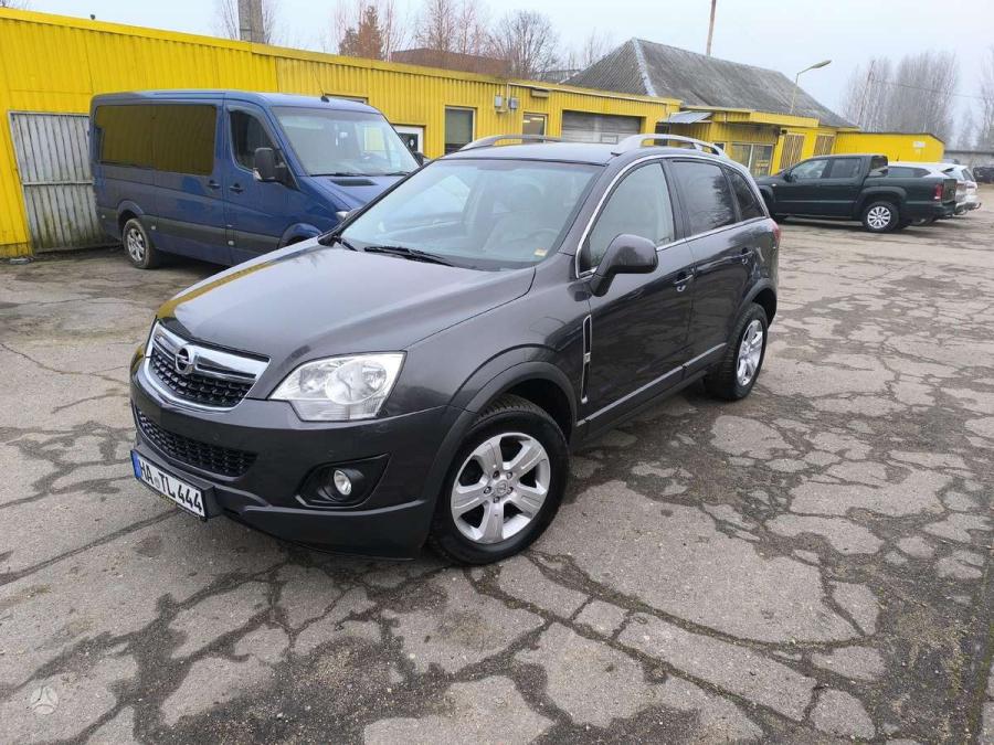 Opel Antara 2014 in Siauliai, with an engine capacity of 2.20 L and mileage of 192 thousand km for 5150 €, photo 1 on AUTOMOTO.COM.LV