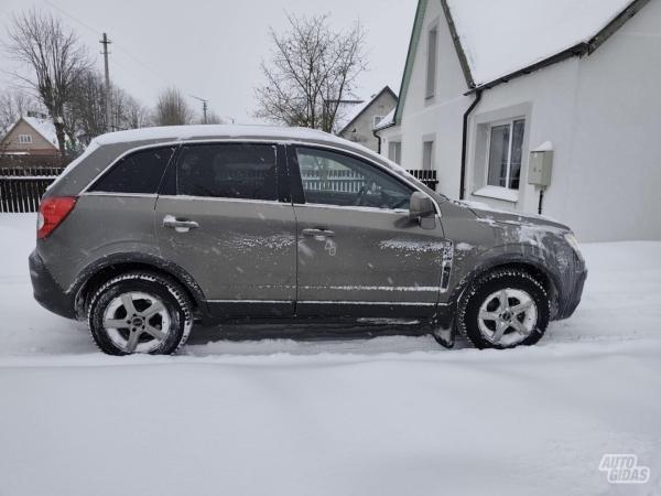 Zaļš Opel Antara 2009 Viļņa, ar dzinēja tilpumu 2.00 L un nobraukumu 201 tūkst. km par 4200 €, foto 4 vietnē AUTOMOTO.COM.LV