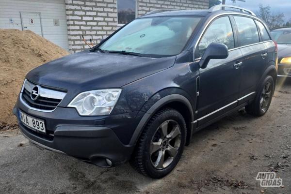 Pelēks Opel Antara 2006 Šauļi, ar dzinēja tilpumu 2.00 L un nobraukumu 240 tūkst. km par 2750 €, foto 2 vietnē AUTOMOTO.COM.LV
