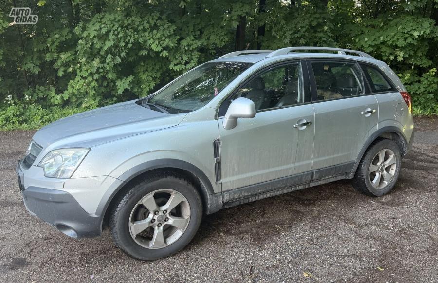 Pelēks Opel Antara 2006 Viļņa, ar dzinēja tilpumu 1.90 L un nobraukumu 306 tūkst. km par 3700 €, foto 3 vietnē AUTOMOTO.COM.LV