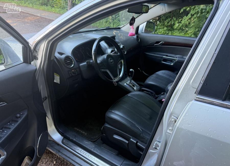 Pelēks Opel Antara 2006 Viļņa, ar dzinēja tilpumu 1.90 L un nobraukumu 306 tūkst. km par 3700 €, foto 7 vietnē AUTOMOTO.COM.LV