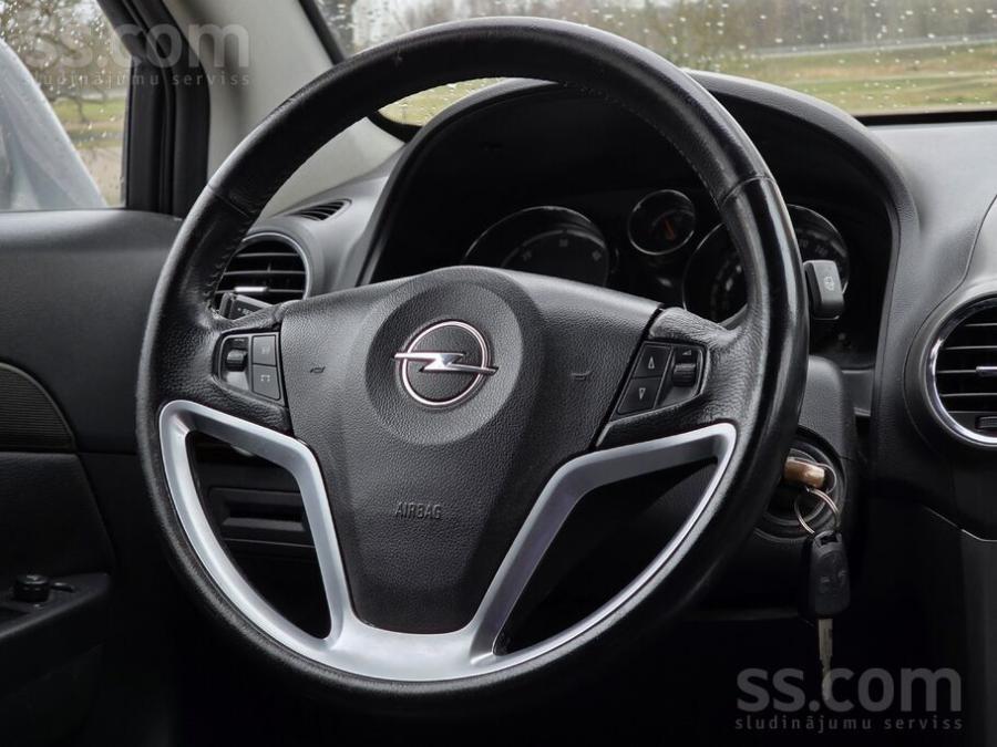 Pelēks Opel Antara 2007 Liepāja, ar dzinēja tilpumu 2.00 L un nobraukumu 265 tūkst. km par 2850 €, foto 16 vietnē AUTOMOTO.COM.LV