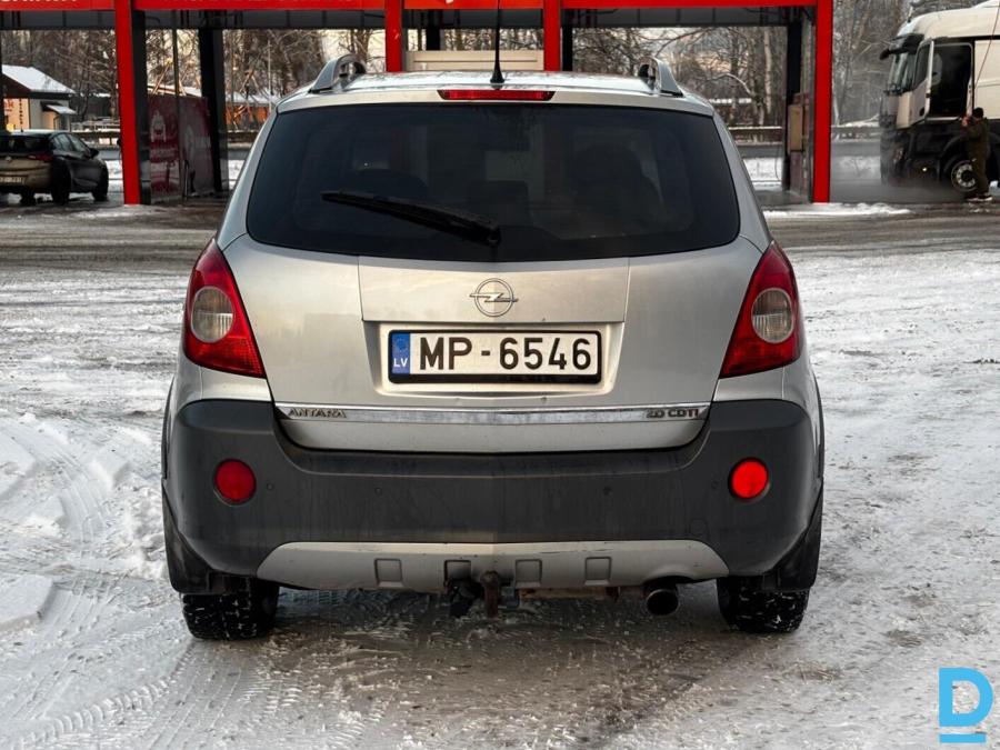 Pelēks Opel Antara 2007 Rīga, ar dzinēja tilpumu 2.00 L un nobraukumu 194 tūkst. km par 3990 €, foto 5 vietnē AUTOMOTO.COM.LV