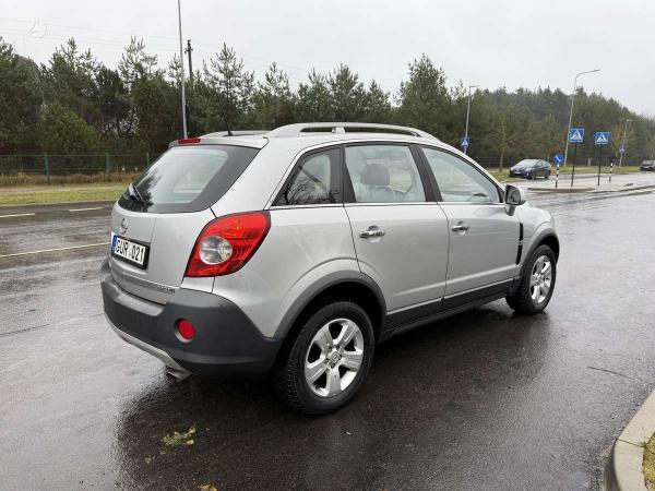 Grey Opel Antara 2007 in Vilnius, with an engine capacity of 1.99 L and mileage of 300 thousand km for 2100 €, photo 3 on AUTOMOTO.COM.LV