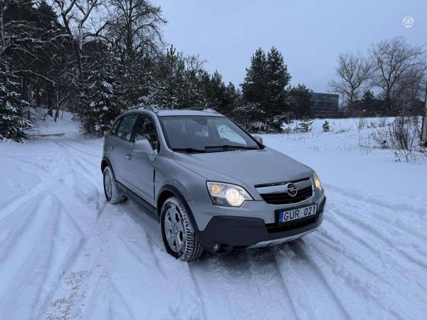 Grey Opel Antara 2007 in Vilnius, with an engine capacity of 1.99 L and mileage of 380 thousand km for 2000 €, photo 2 on AUTOMOTO.COM.LV