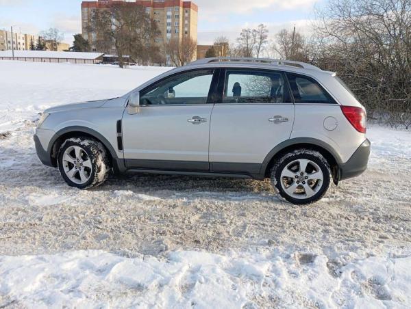 Pelēks Opel Antara 2007 Kauņa, ar dzinēja tilpumu 2.00 L un nobraukumu 315 tūkst. km par 2950 €, foto 2 vietnē AUTOMOTO.COM.LV