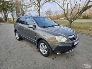 Grey Opel Antara 2007 in Radviliskis, with an engine capacity of 2.00 L and mileage of 237 thousand km for 2850 €, photo 2 on AUTOMOTO.COM.LV