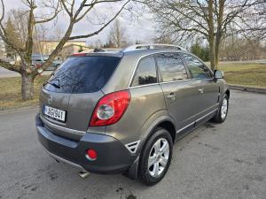 Grey Opel Antara 2007 in Radviliskis, with an engine capacity of 2.00 L and mileage of 237 thousand km for 2850 €, photo 3 on AUTOMOTO.COM.LV