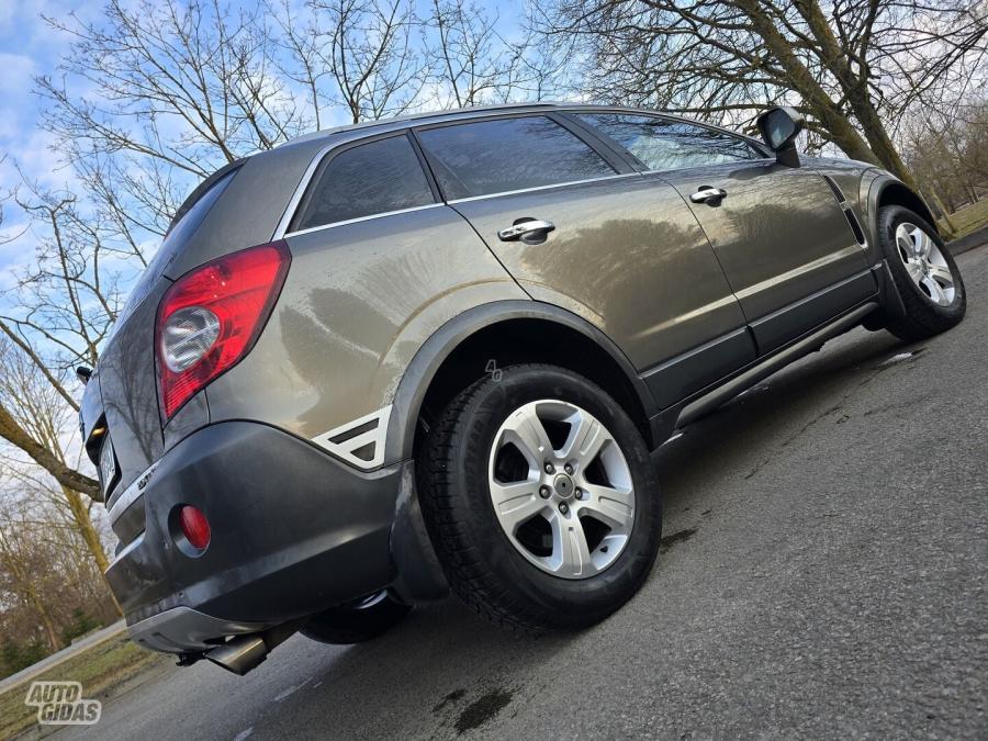 Grey Opel Antara 2007 in Radviliskis, with an engine capacity of 2.00 L and mileage of 237 thousand km for 2850 €, photo 13 on AUTOMOTO.COM.LV