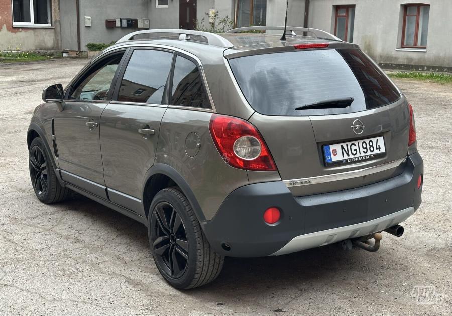 Pelēks Opel Antara 2007 Šauļi, ar dzinēja tilpumu 2.40 L un nobraukumu 290 tūkst. km par 2750 €, foto 7 vietnē AUTOMOTO.COM.LV
