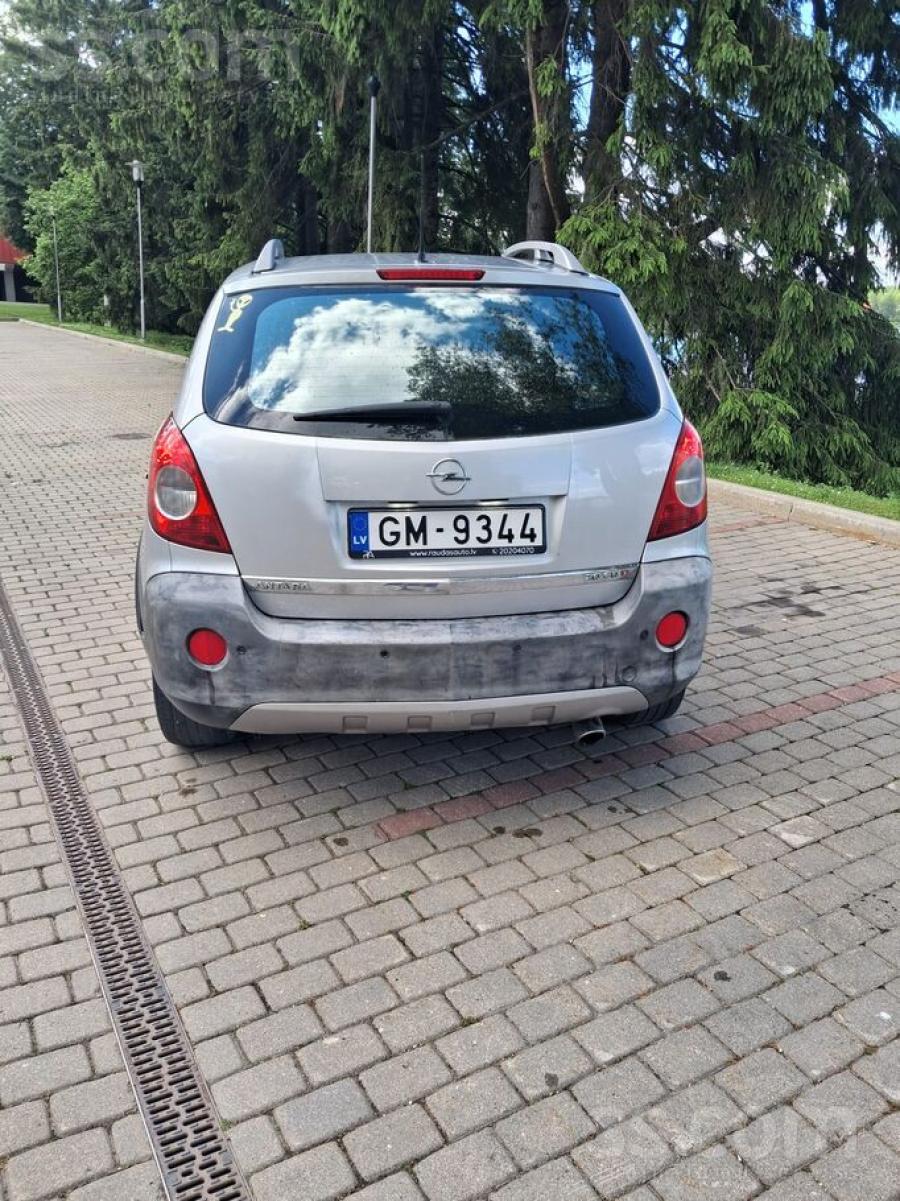 Pelēks Opel Antara 2007 Alūksne, ar dzinēja tilpumu 2.00 L un nobraukumu 360 tūkst. km par 2650 €, foto 4 vietnē AUTOMOTO.COM.LV