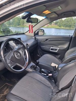Pelēks Opel Antara 2007 Alūksne, ar dzinēja tilpumu 2.00 L un nobraukumu 360 tūkst. km par 2650 €, foto 5 vietnē AUTOMOTO.COM.LV