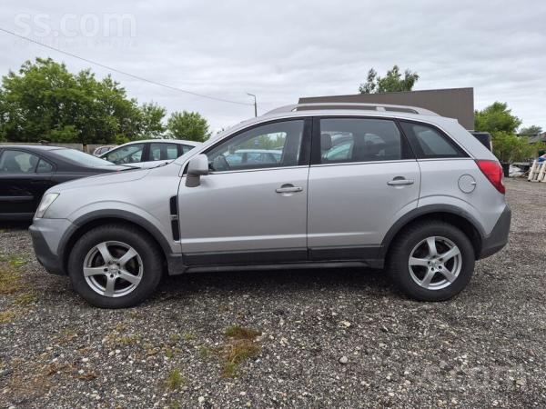 Grey Opel Antara 2007 in Daugavpils, with an engine capacity of 2.00 L and mileage of 0 thousand km for 3700 €, photo 3 on AUTOMOTO.COM.LV
