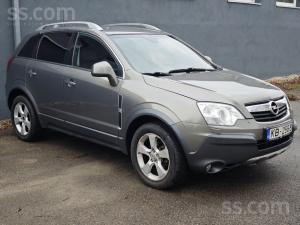 Pelēks Opel Antara 2007 Ogre, ar dzinēja tilpumu 2.00 L un nobraukumu 259 tūkst. km par 3795 €, foto 3 vietnē AUTOMOTO.COM.LV