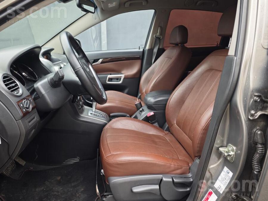 Pelēks Opel Antara 2007 Ogre, ar dzinēja tilpumu 2.00 L un nobraukumu 259 tūkst. km par 3795 €, foto 10 vietnē AUTOMOTO.COM.LV