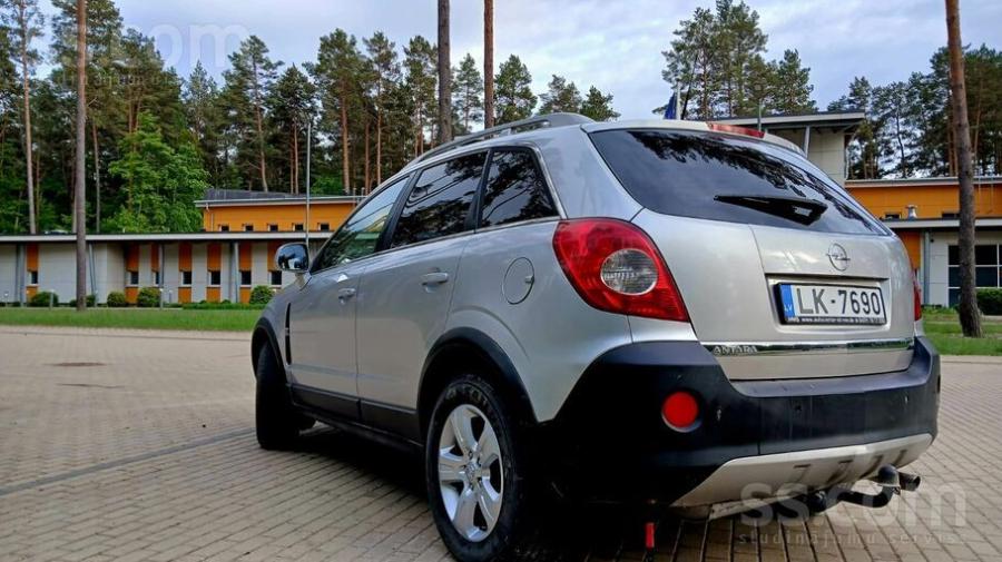 Grey Opel Antara 2007 in Ogre, with an engine capacity of 2.40 L and mileage of 323 thousand km for 2995 €, photo 13 on AUTOMOTO.COM.LV