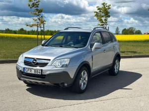 Grey Opel Antara 2007 in Siauliai, with an engine capacity of 1.99 L and mileage of 123 thousand km for 2700 €, photo  on AUTOMOTO.COM.LV