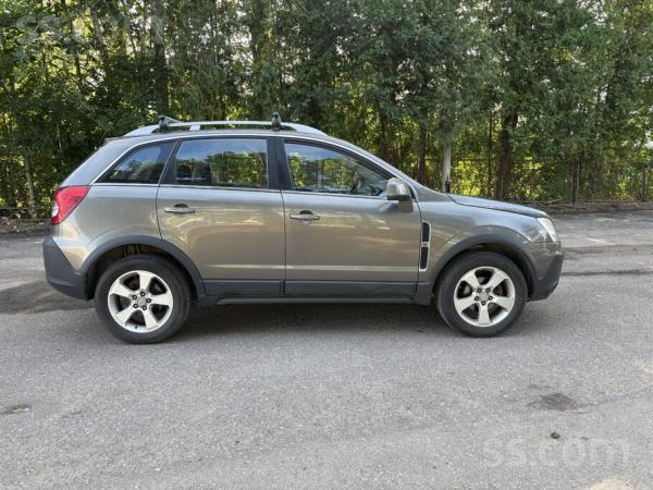 Pelēks Opel Antara 2007 Ogre, ar dzinēja tilpumu 2.00 L un nobraukumu 222 tūkst. km par 2280 €, foto 2 vietnē AUTOMOTO.COM.LV