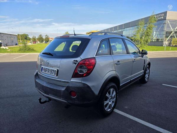 Opel Antara 2007 Šauļi vietnē Pelēks Opel Antara 2007 Šauļi, ar dzinēja tilpumu 2.00 L un nobraukumu 195 tūkst. km par 2550 €, foto 7 vietnē AUTOMOTO.COM.LV