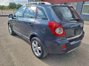 Grey Opel Antara 2007 in Telschi, with an engine capacity of 1.99 L and mileage of 201 thousand km for 3100 €, photo 4 on AUTOMOTO.COM.LV