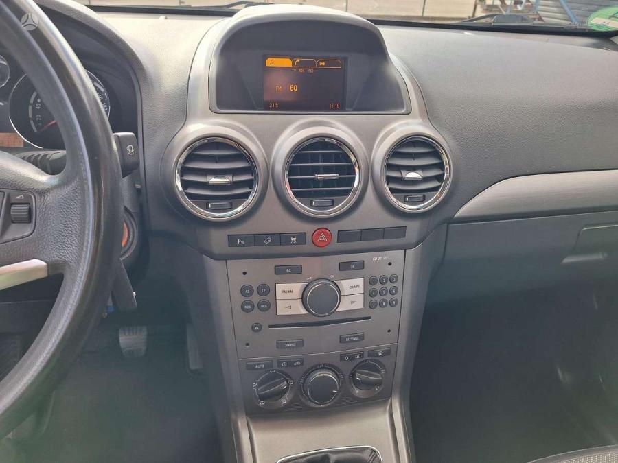 Grey Opel Antara 2007 in Telschi, with an engine capacity of 1.99 L and mileage of 201 thousand km for 3100 €, photo 14 on AUTOMOTO.COM.LV