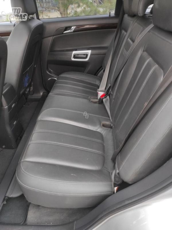 Pelēks Opel Antara 2007 Kretinga, ar dzinēja tilpumu 2.00 L un nobraukumu 228 tūkst. km par 1850 €, foto 10 vietnē AUTOMOTO.COM.LV